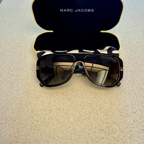 Marc Jacobs | Accessories | Marc Jacobs Sunglasses | Poshmark